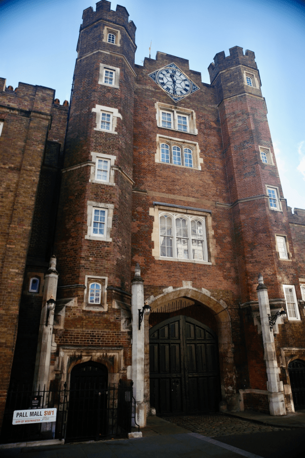 London Writing – Berry Bros and Rudd, St James’s – The London Walker